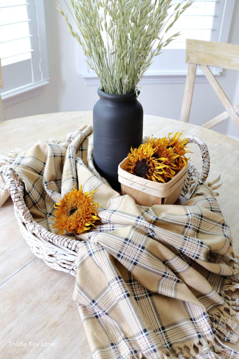 How To Make A Plaid Table Throw - Thistle Key Lane