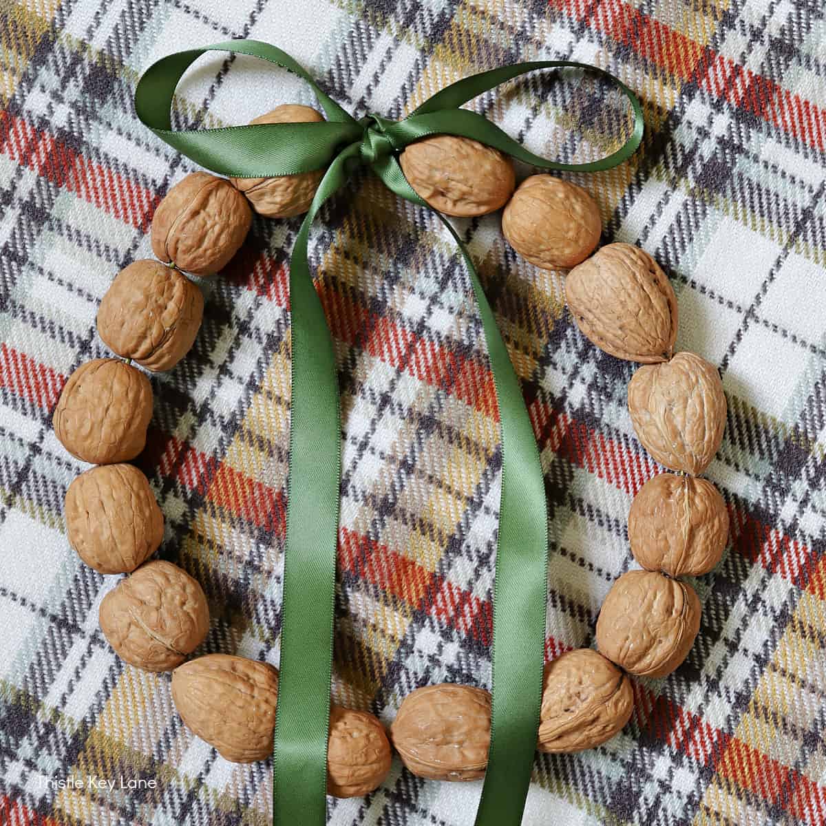 Easy DIY Walnut Wreath - Thistle Key Lane