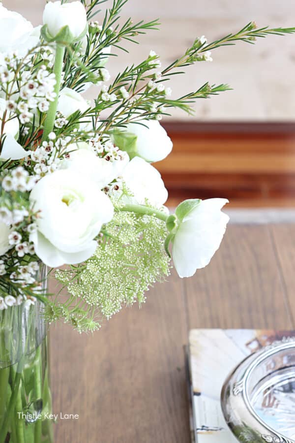 Fresh Spring Ideas For The Family Room - Thistle Key Lane