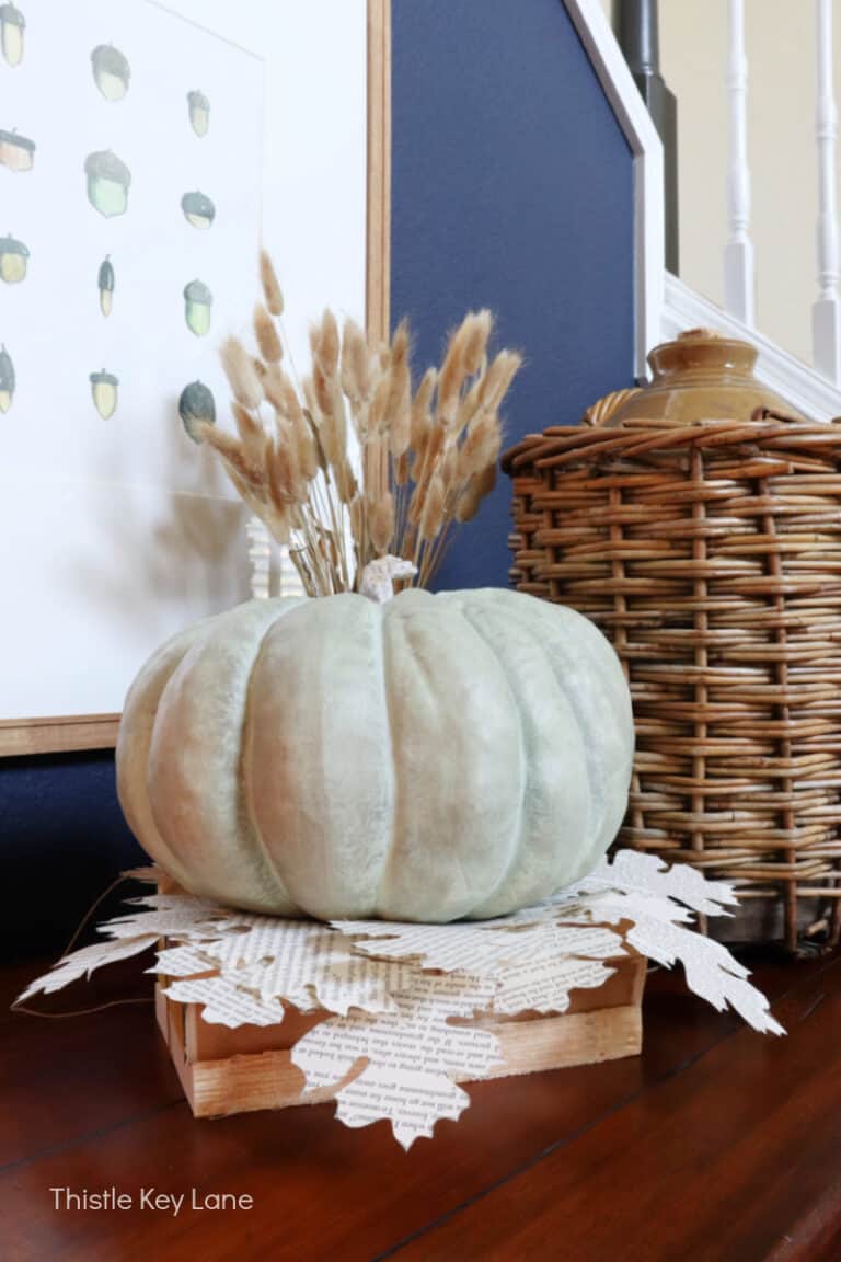 Simple Fall Entry Table Styling - Thistle Key Lane