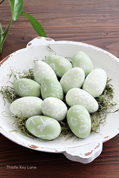 Simple Spring Ideas In The Family Room - Thistle Key Lane