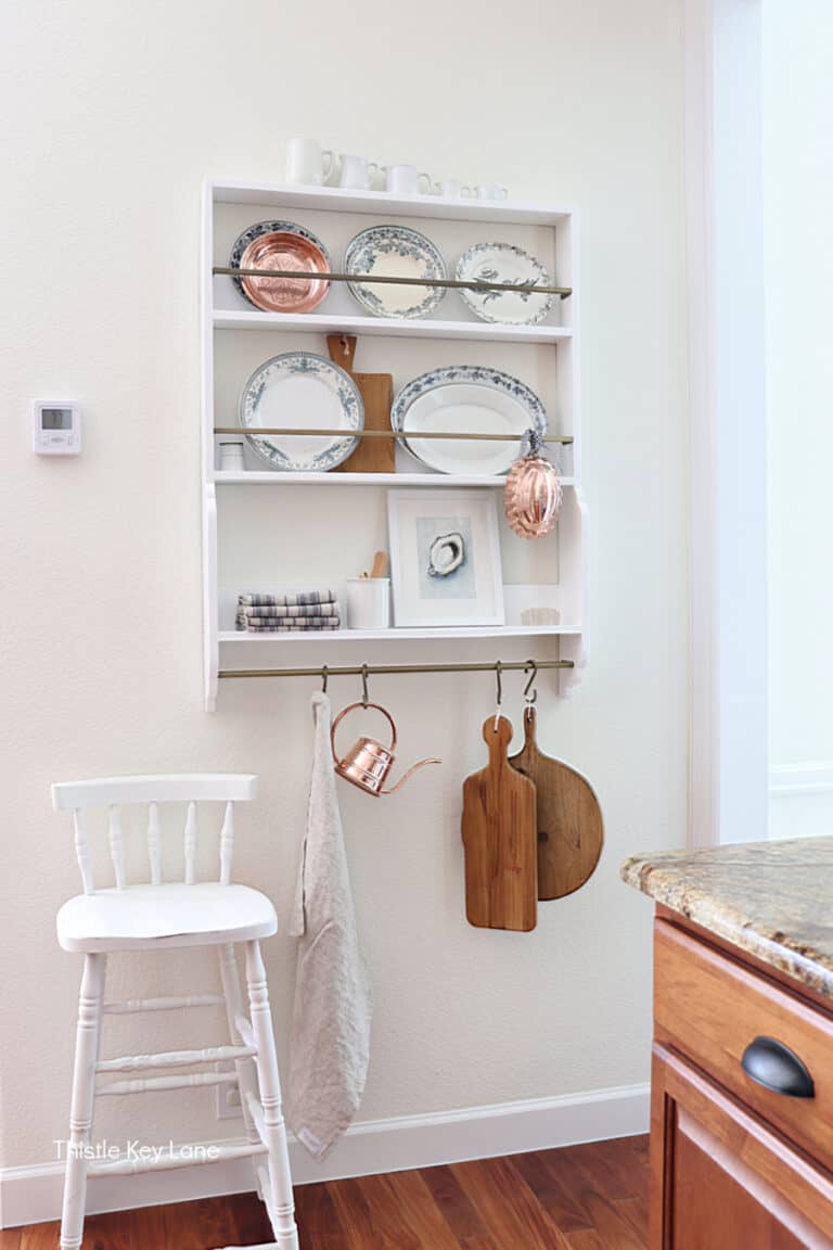 Styling A Plate Display Wall Rack - Thistle Key Lane