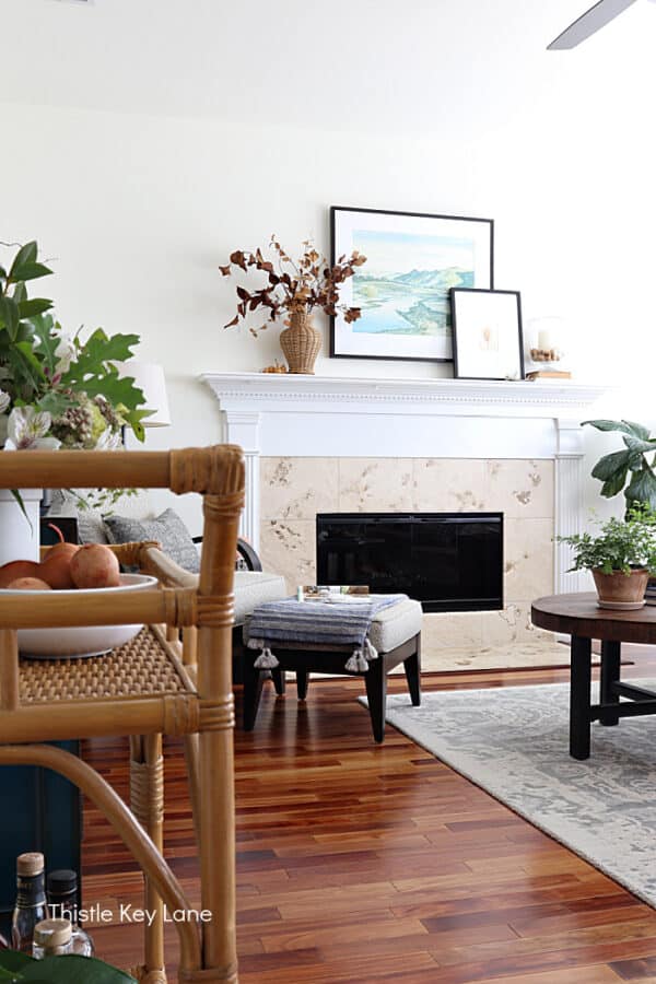 Cozy And Subtle Fall Decor Ideas - Thistle Key Lane