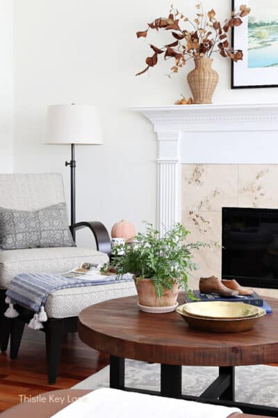 Cozy And Subtle Fall Decor Ideas - Thistle Key Lane