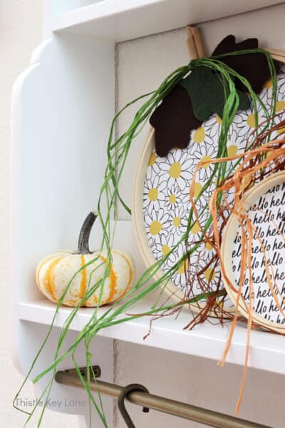 DIY Embroidery Hoop Pumpkins - Thistle Key Lane