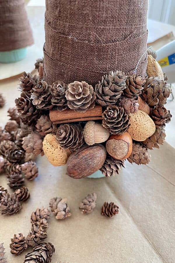 How To Make Pinecone Trees - Thistle Key Lane