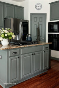 Kitchen Counter Vintage Styling | Pantry Door Update - Thistle Key Lane