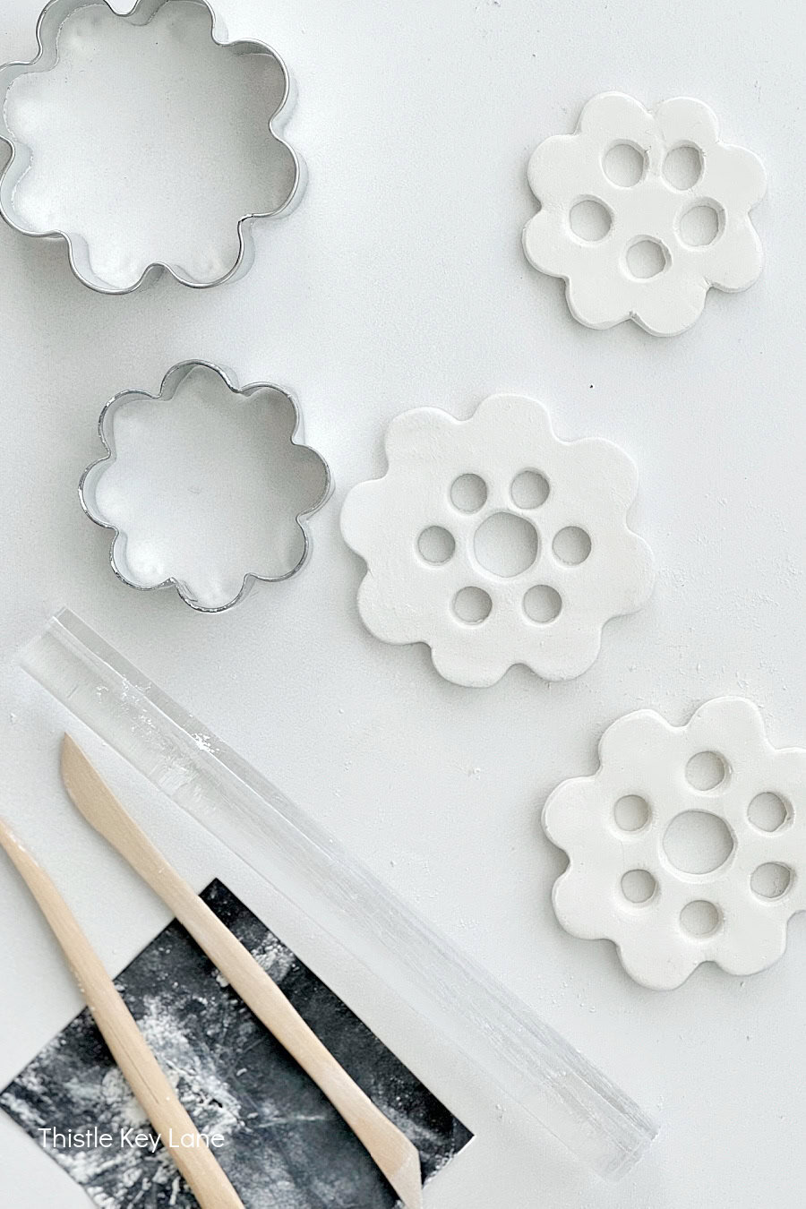 DIY Air Dry Clay Flower Frogs - Thistle Key Lane