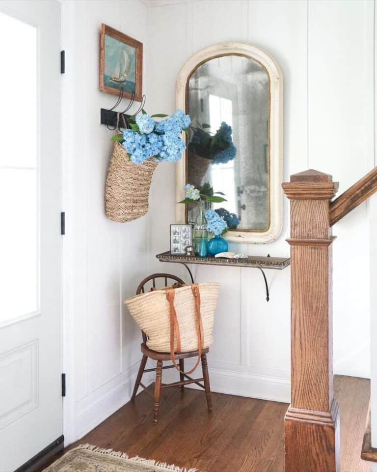 Coastal Cottage Entry Table - Thistle Key Lane