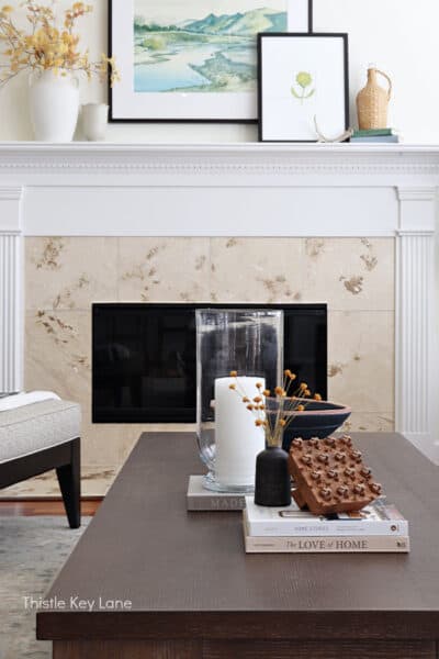 Cozy Autumn Family Room Decor - Thistle Key Lane